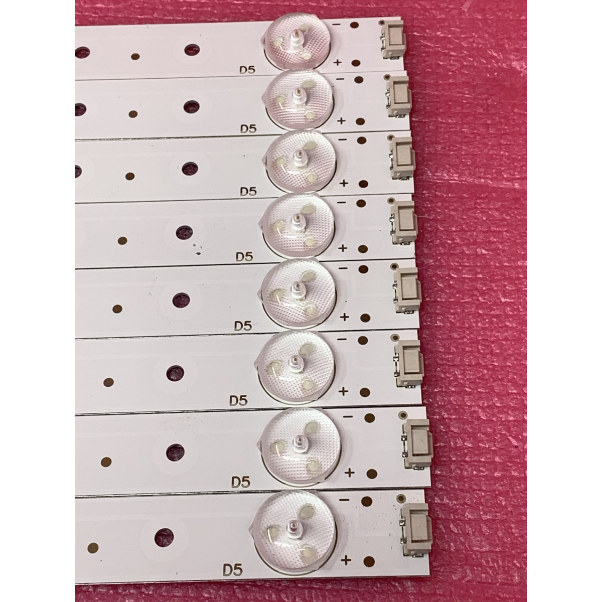 KIT BARRE LED 5800-W43001-3P00 PER TV UNITED LED43SK30 "COM3"